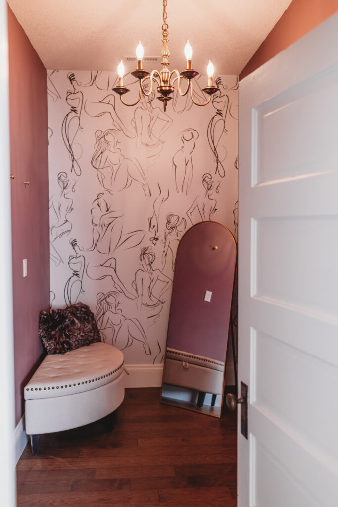 iowa boudoir studio-007 - Modern Boudoir